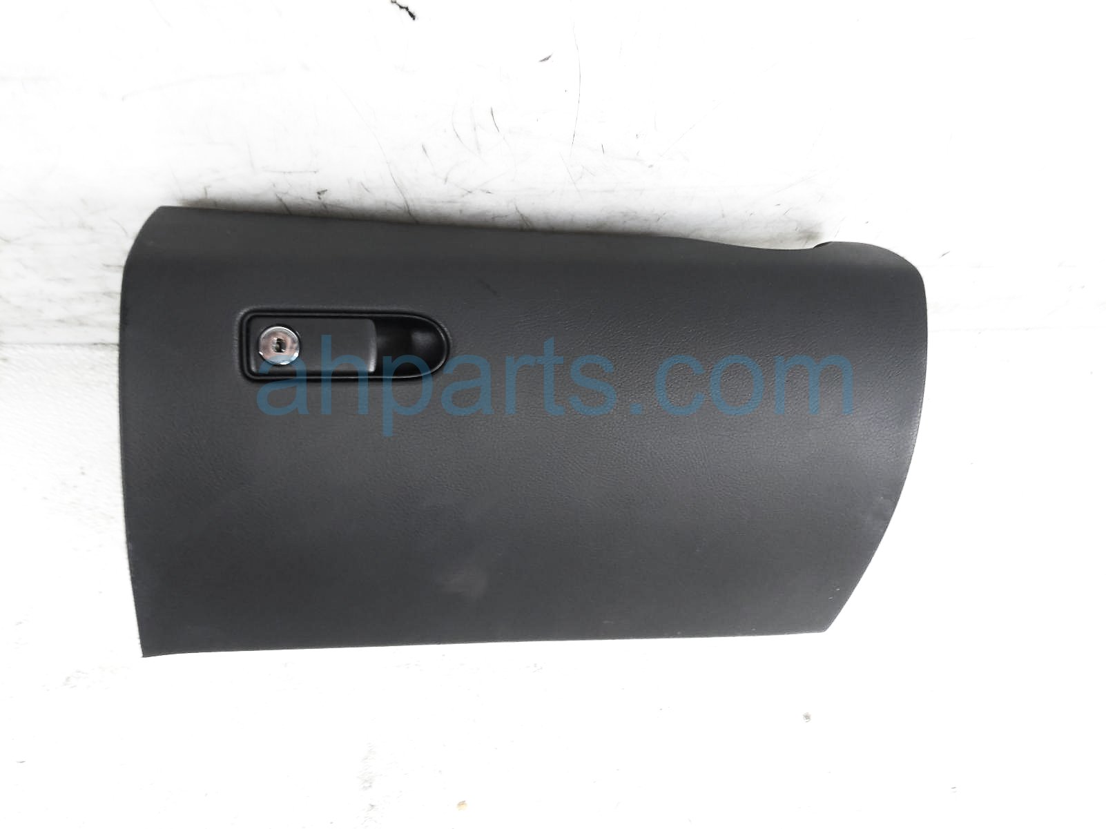 Sold 2018 Mercedes C300 Glove Compartment Box - Black 205-680-10-91-9J38,