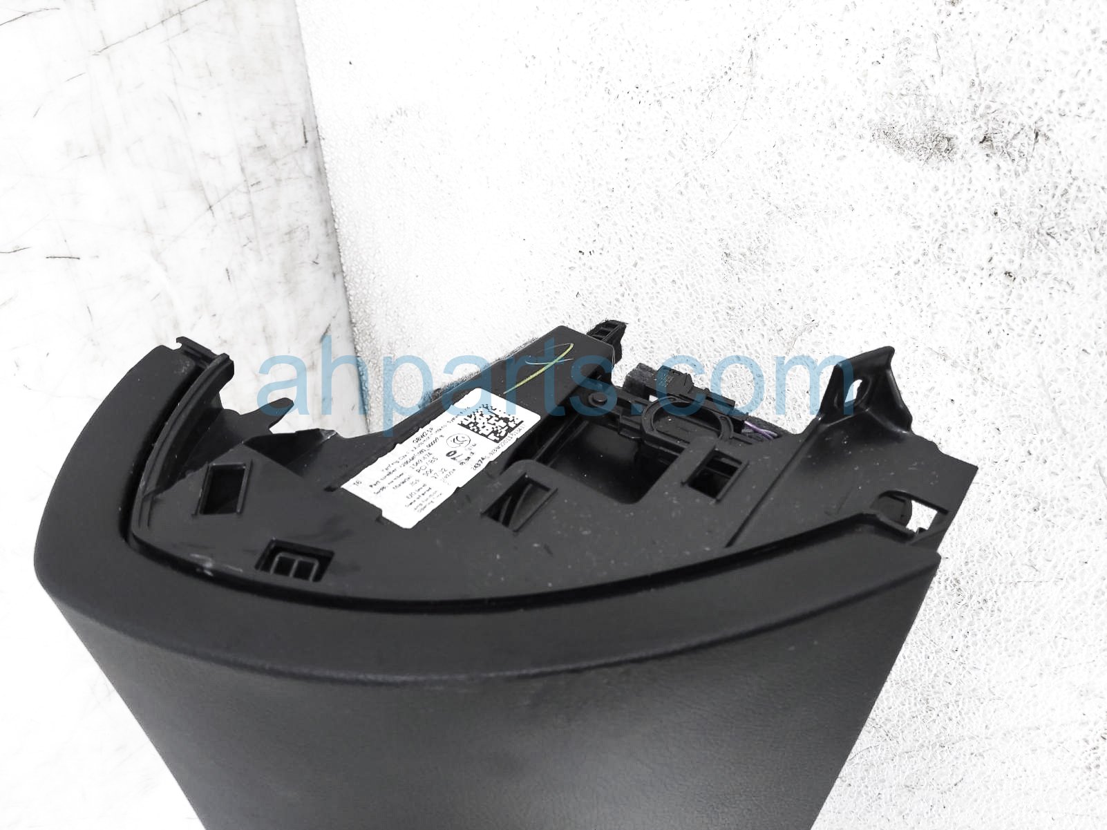 Sold 2018 Mercedes C300 Glove Compartment Box - Black 205-680-10-91-9J38,