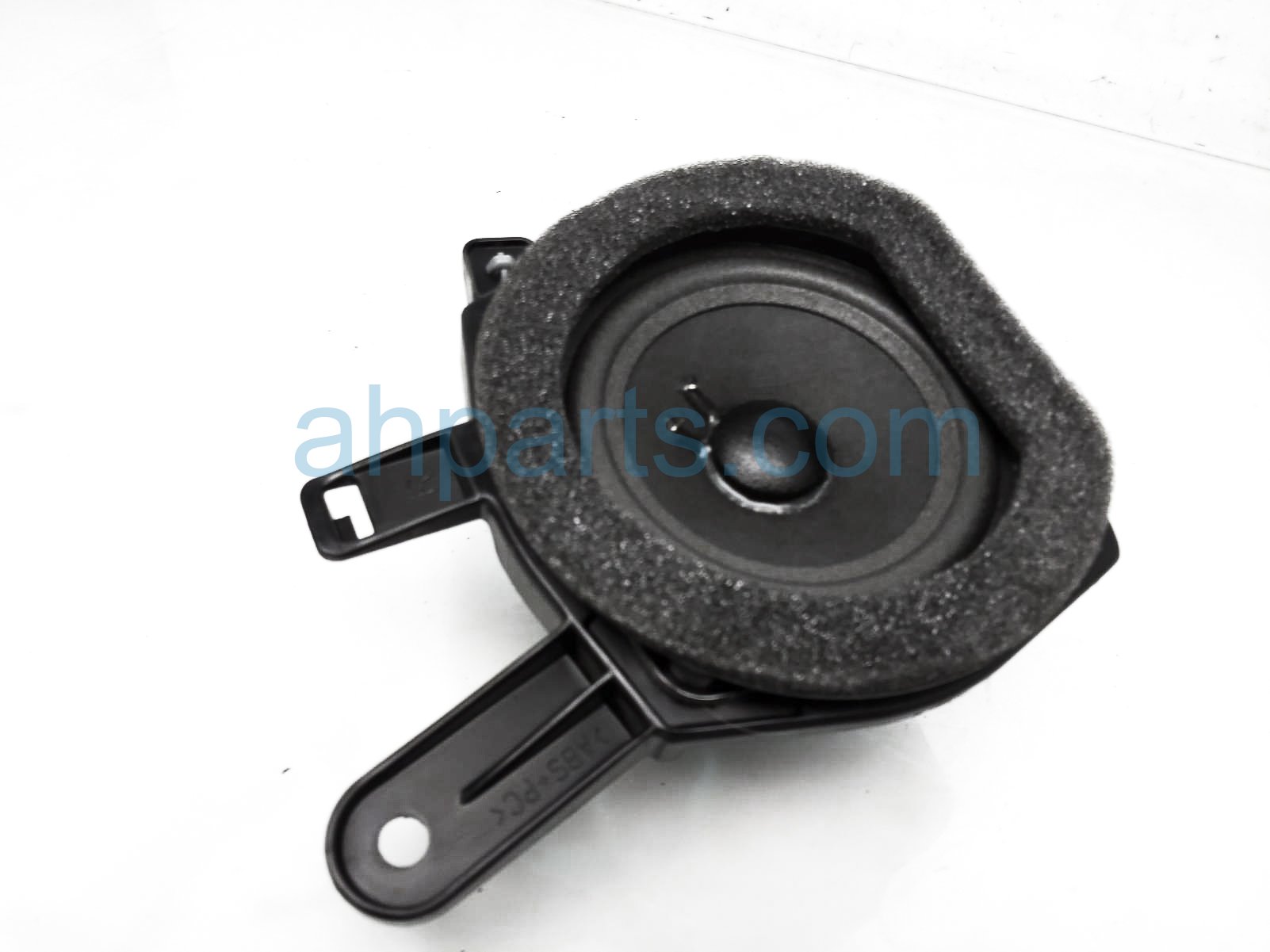 Sold 2005 Lexus Sc430 Passenger Quarter Panel Speaker Assy 86160-0W430,