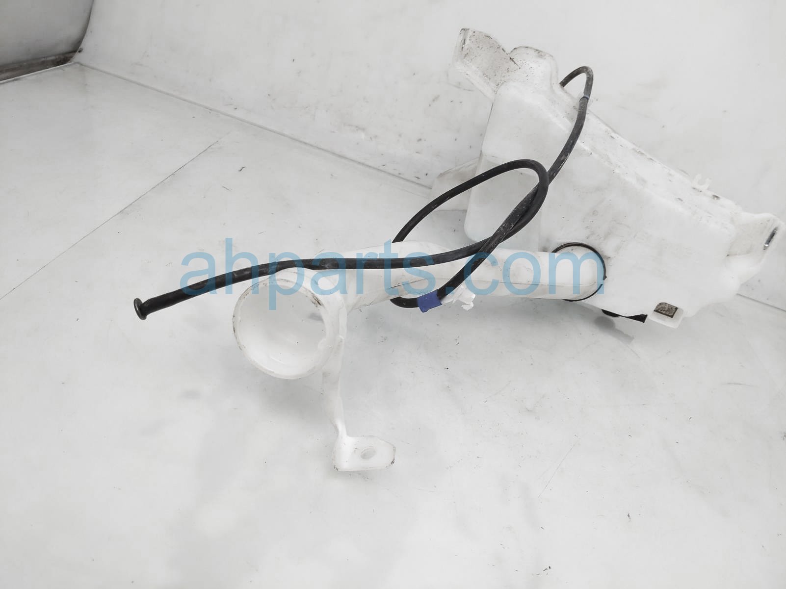 Sold 2023 Subaru WRX Windshield Washer Reservoir Tank 86631VC020,
