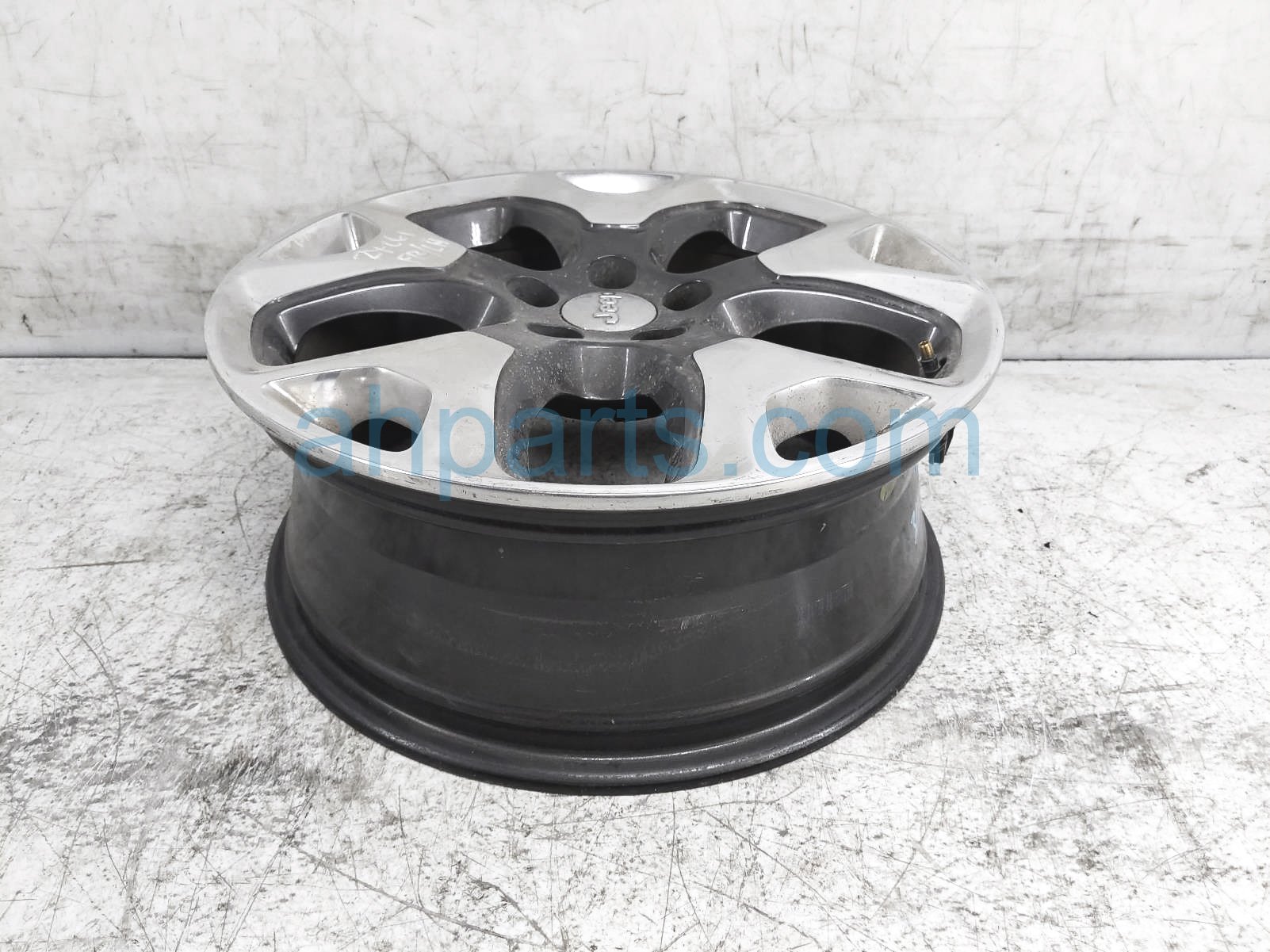 Sold 2021 Jeep Compass Front Driver Wheel / Rim 5VC281STAA