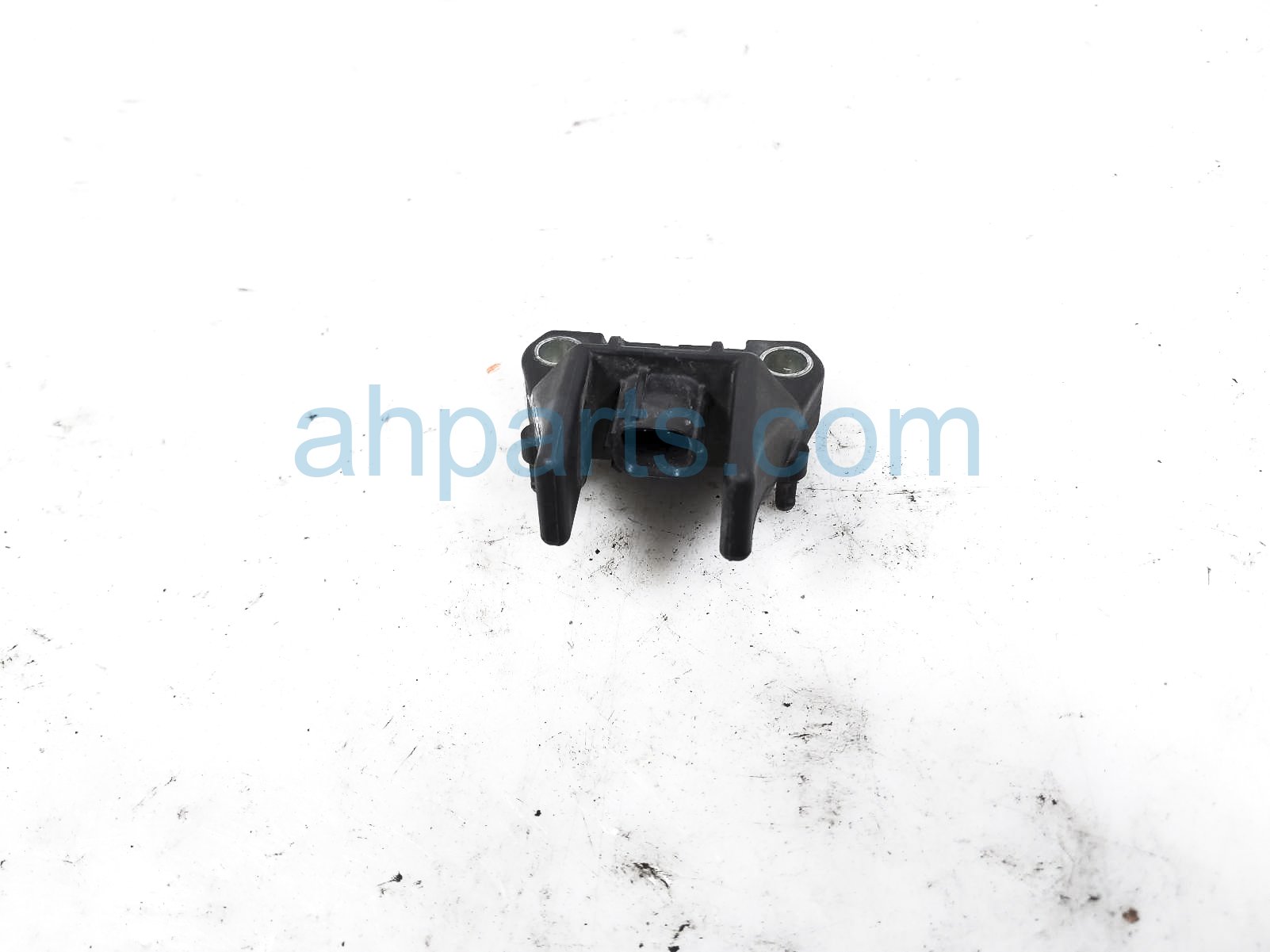 Sold 2017 Toyota Sienna Front Driver Impact Airbag Sensor 89173-08040,