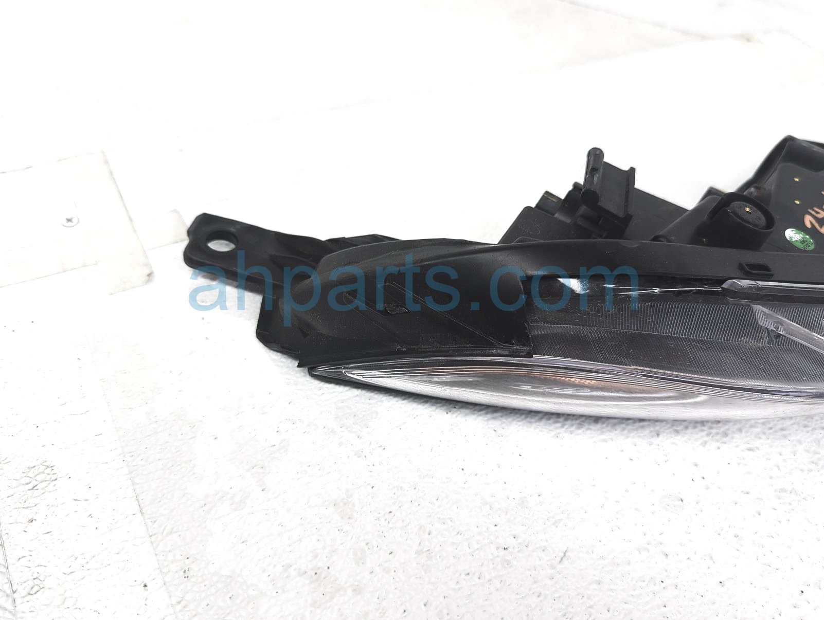 Sold 2021 Hyundai Venue Driver Daytime Running Lamp / Light 92207-K2100,