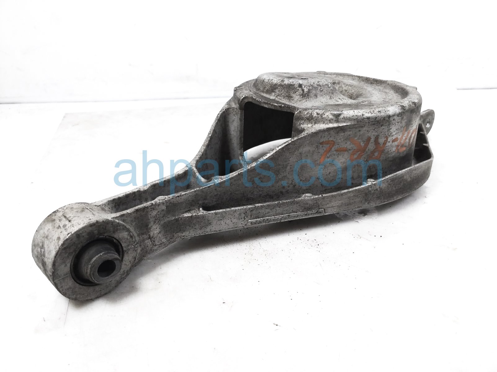 Sold 2009 Infiniti G37 Lower Rear Driver Spring Seat Control Arm 551B0 ...