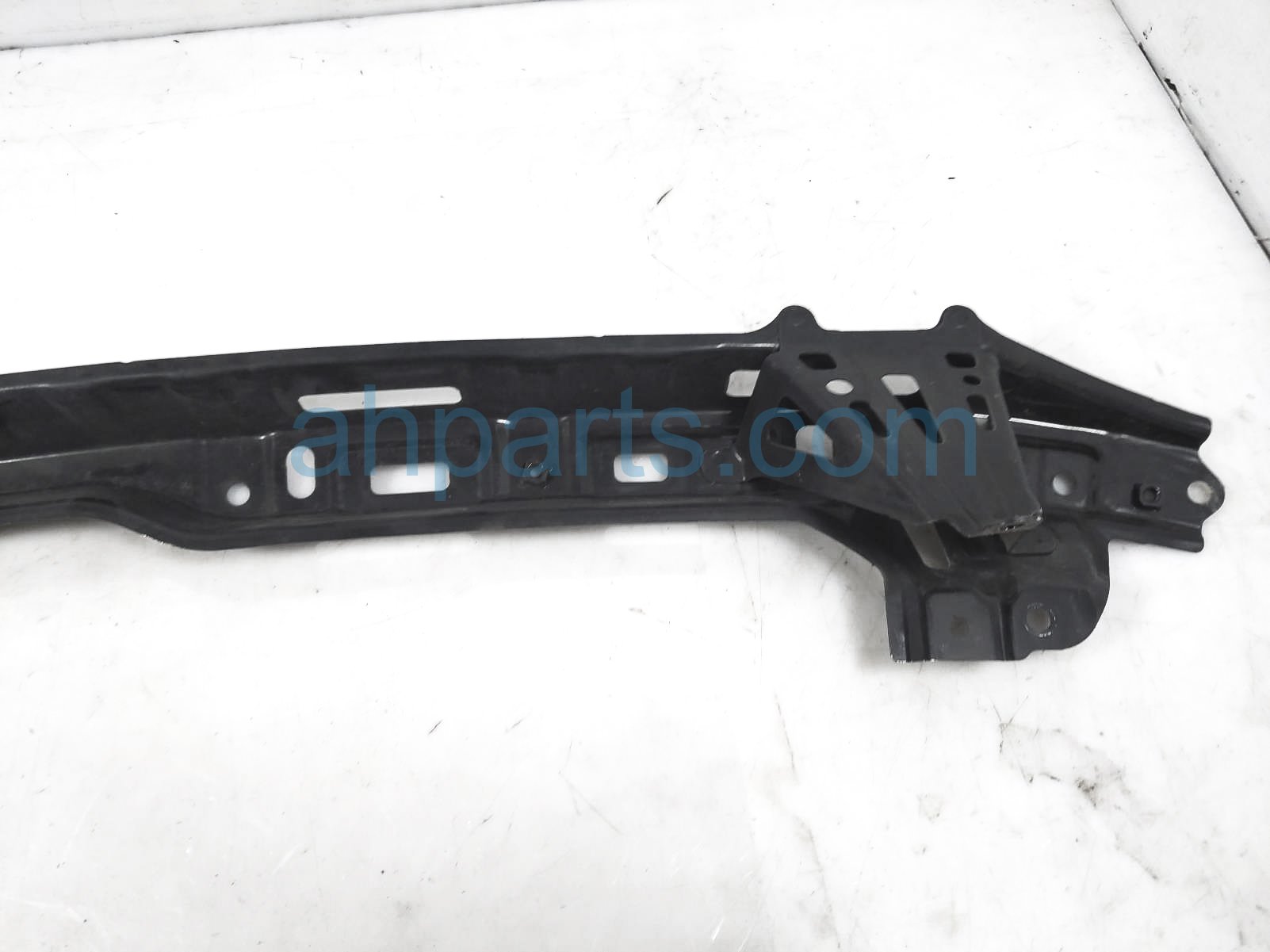 Sold 2020 Subaru Impreza Front Bumper Upper Mount/brace 57707FL27A