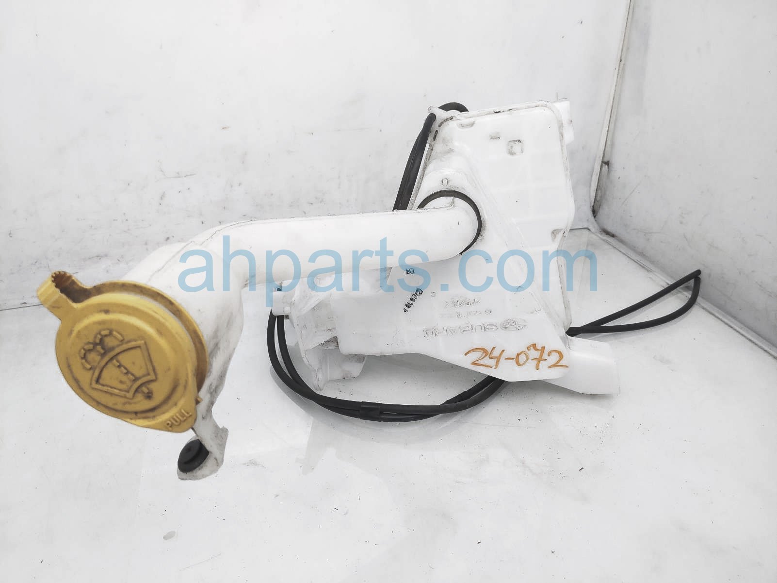 Sold 2020 Subaru Impreza Windshield Washer Reservoir Tank 86631FL00A,
