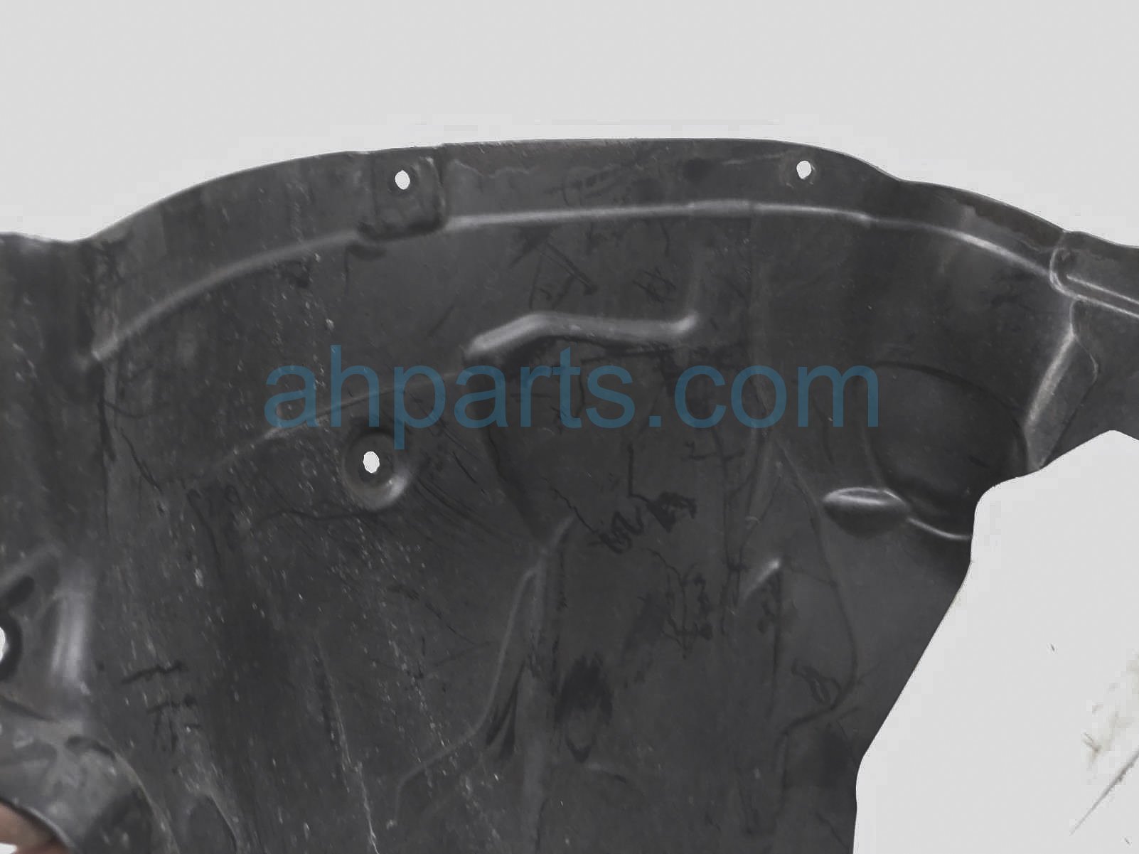 Sold 2023 Audi S4 Audi Front Passenger Inner Fender Liner 8W0-821-172-K,