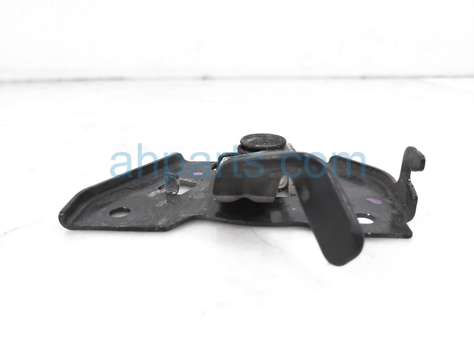 Sold 2018 Honda Accord Remote Latch Assy 74125-TVA-A01,