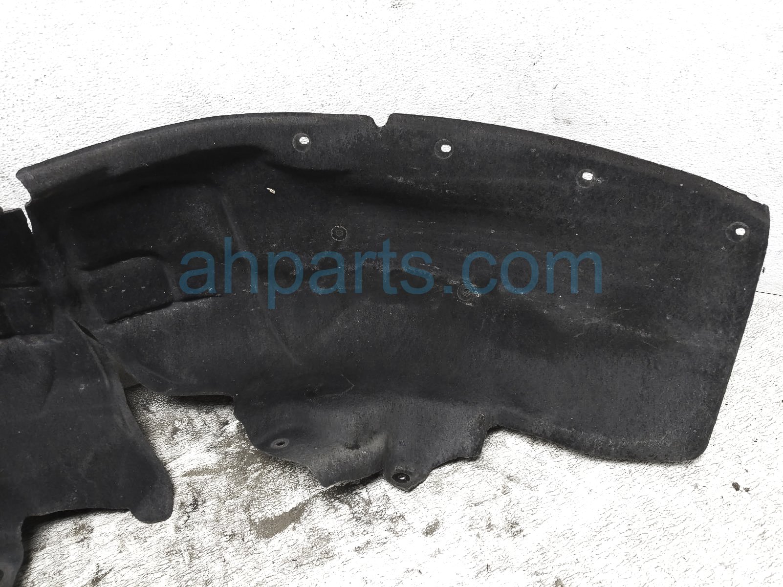 Sold 2021 GMC Terrain Rear Driver Inner Fender Liner 84700607