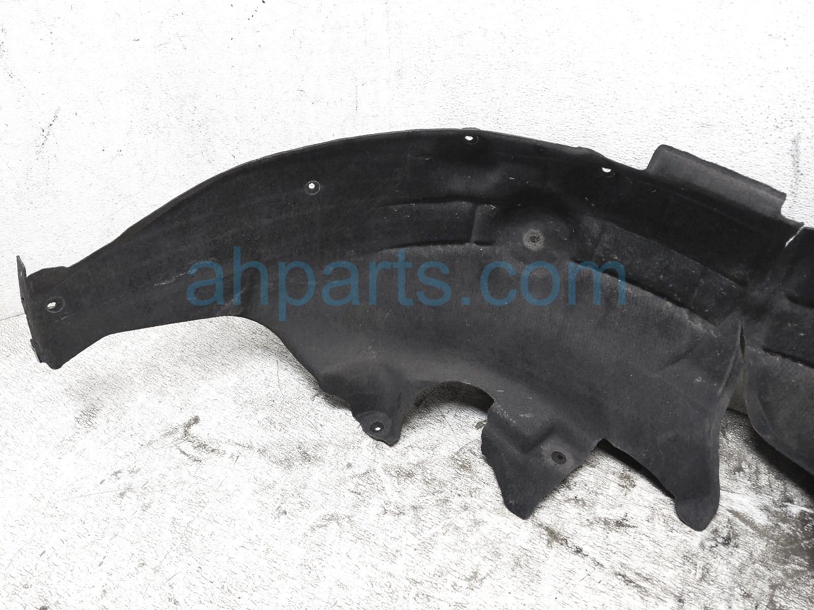 Sold 2021 GMC Terrain Rear Driver Inner Fender Liner 84700607