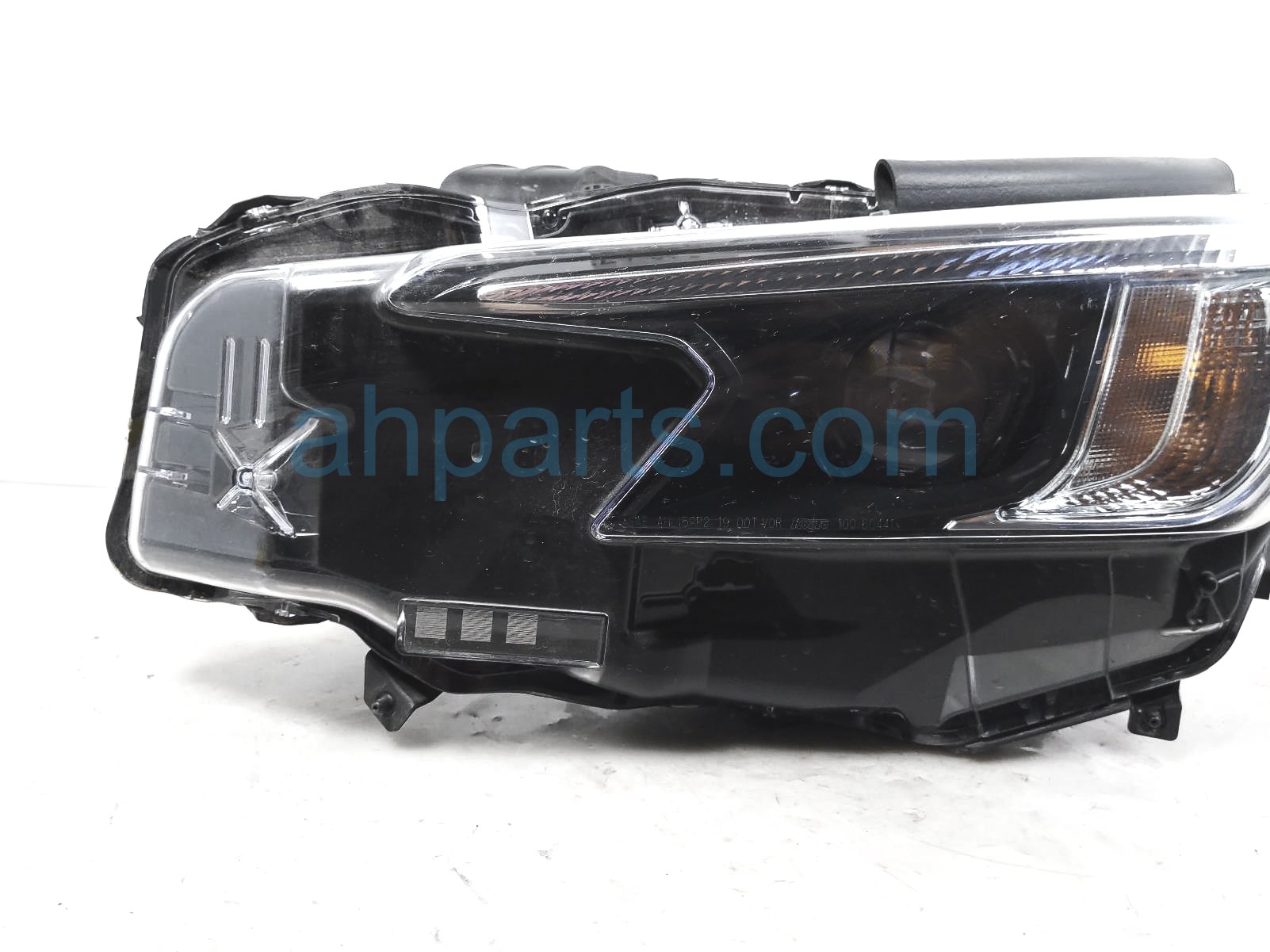2022 Subaru WRX Headlight Driver Headlamp / Light 84002VC110