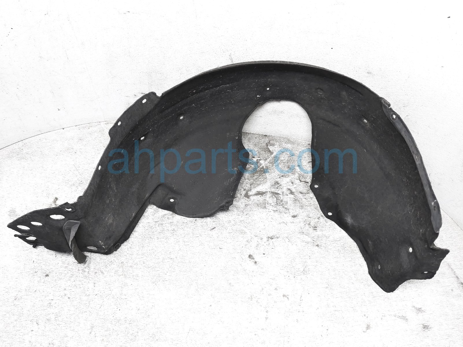 Sold 2018 Honda Accord Front Driver Inner Fender Liner 74150-TVA-A00,
