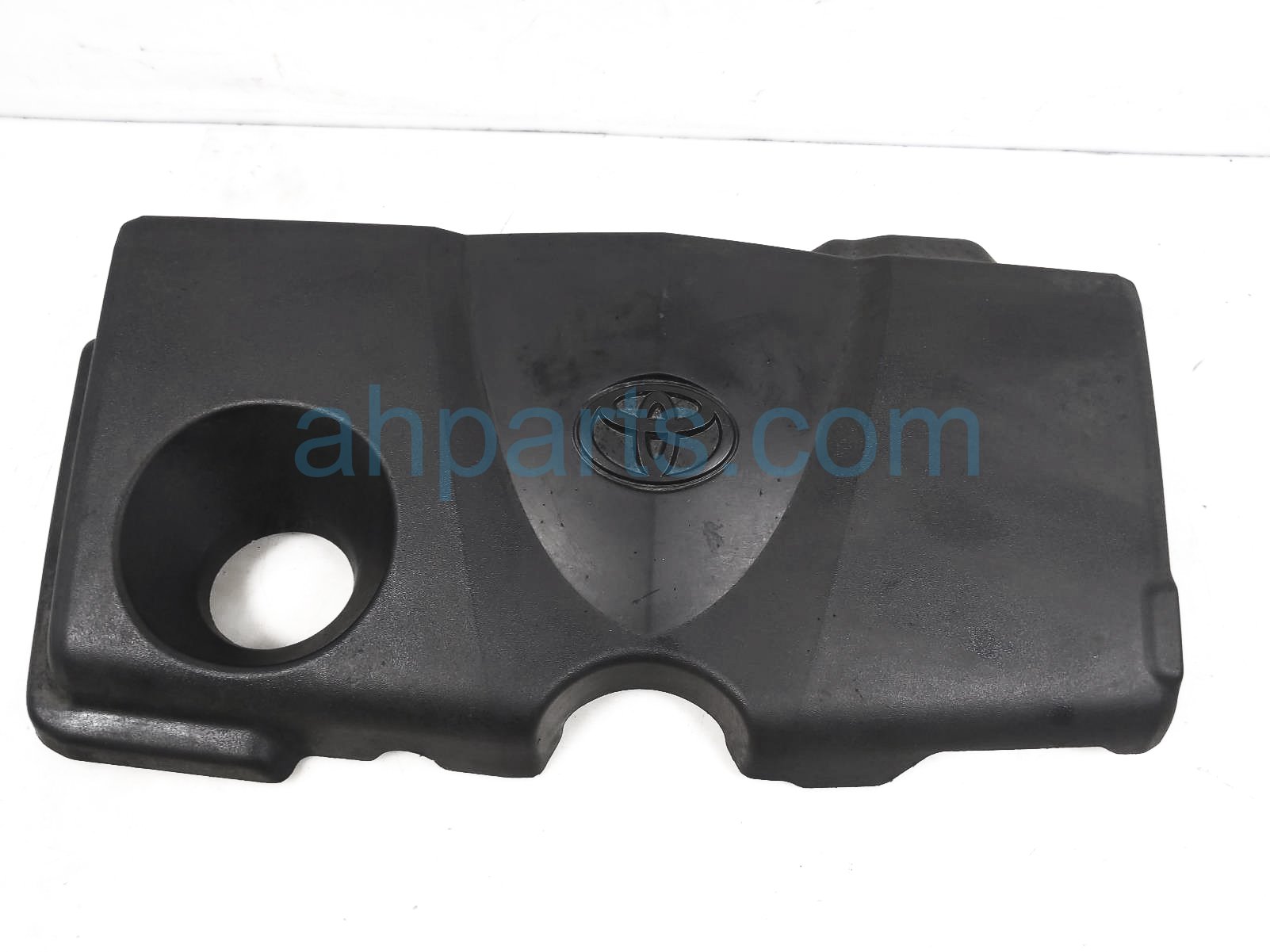 Sold 2019 Toyota Rav 4 Engine Appearance Cover 12601-F0040,