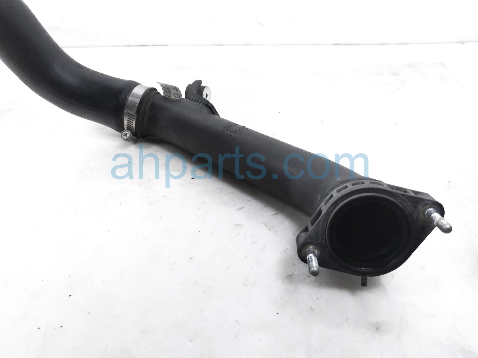 Sold 2020 Honda Civic Intercooler Inlet Pipe Assy - 1.5l 17282-5AA-A01,