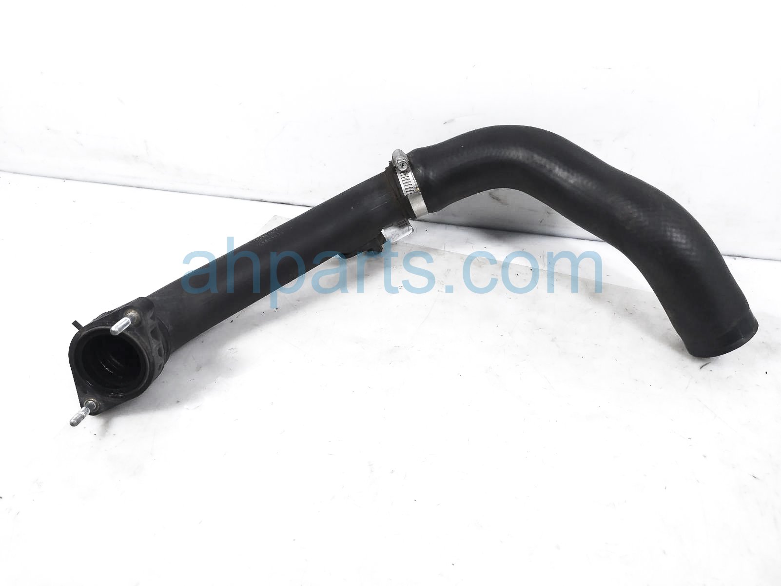 Sold 2020 Honda Civic Intercooler Inlet Pipe Assy - 1.5l 17282-5AA-A01,