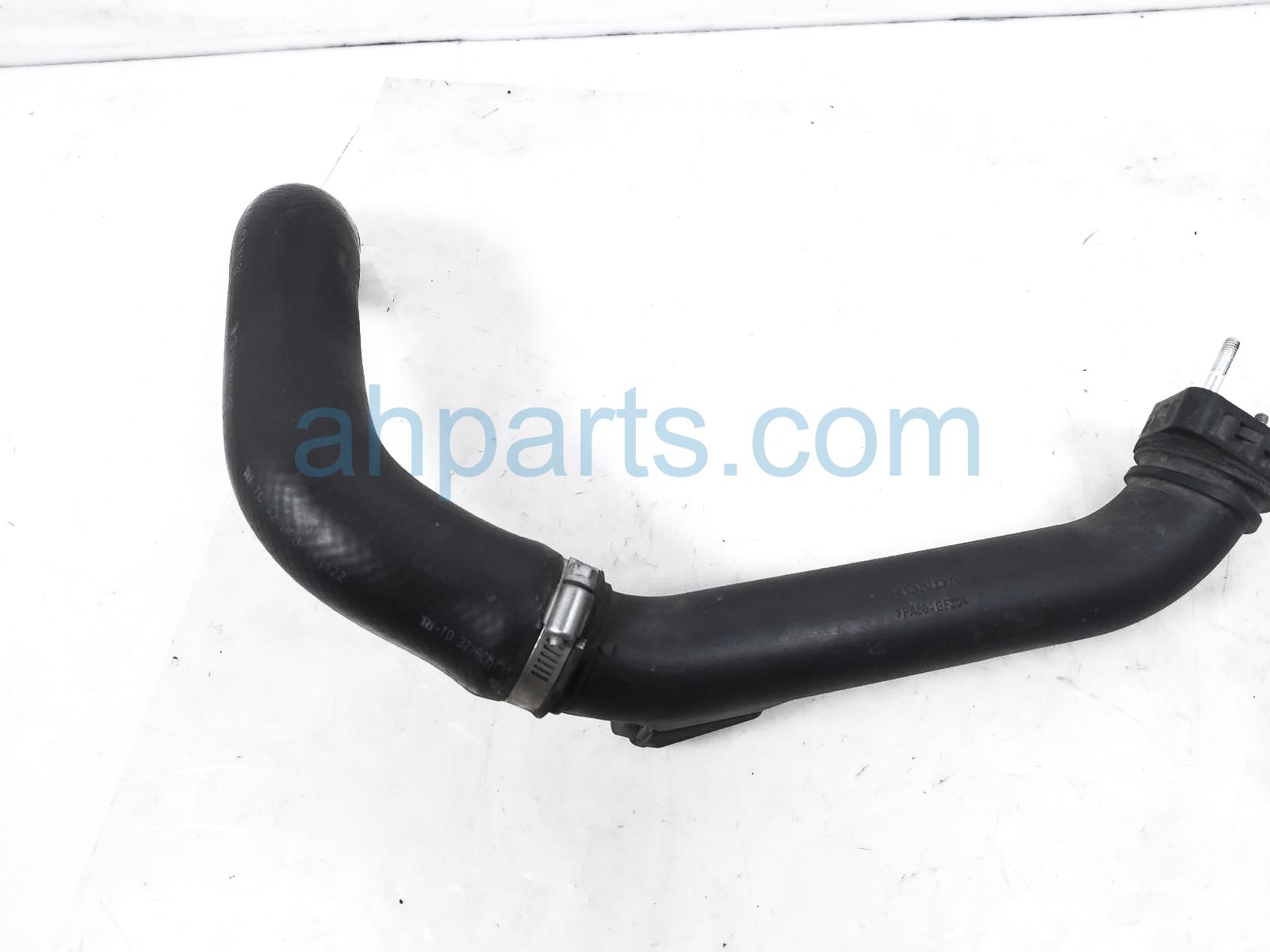 Sold 2020 Honda Civic Intercooler Inlet Pipe Assy - 1.5l 17282-5AA-A01,