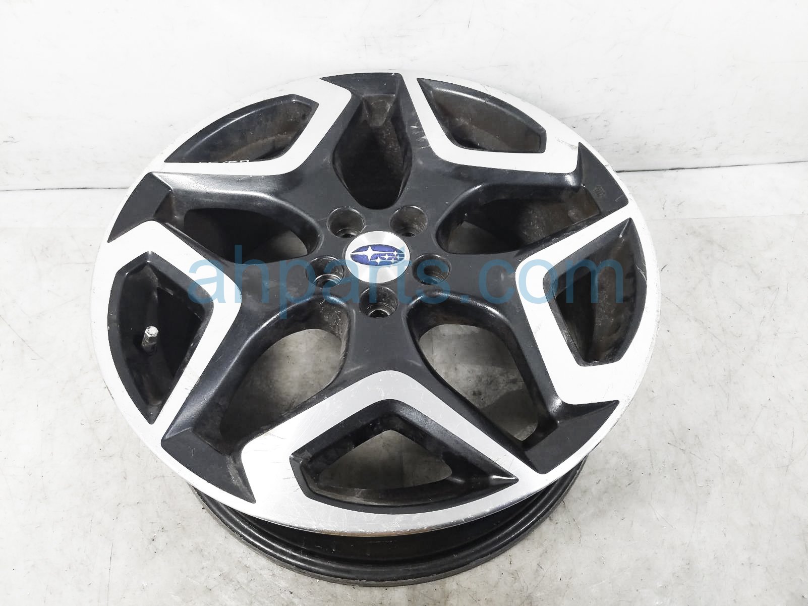 Sold 2018 Subaru Crosstrek Front Passenger Wheel Rim 28111FL060