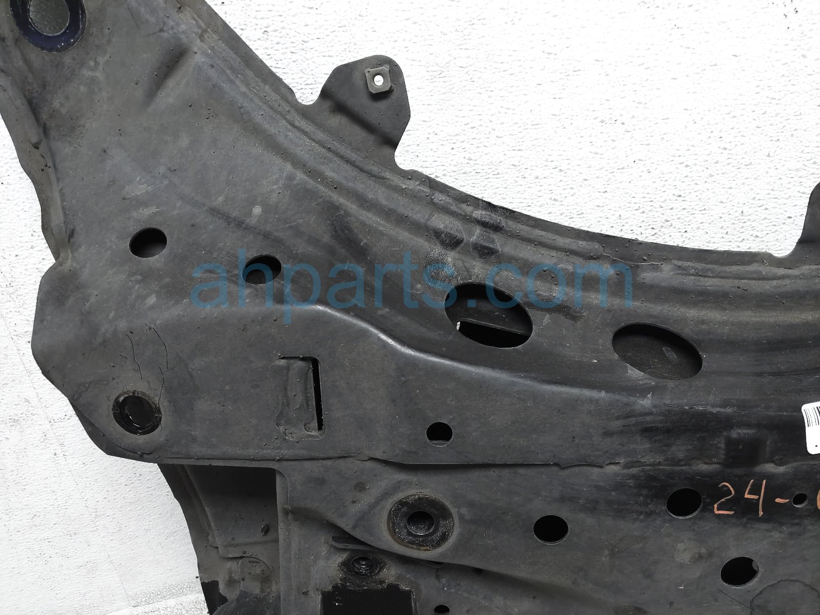 Sold 2021 Toyota Prius Crossmember Front Engine Sub Frame / Cradle ...
