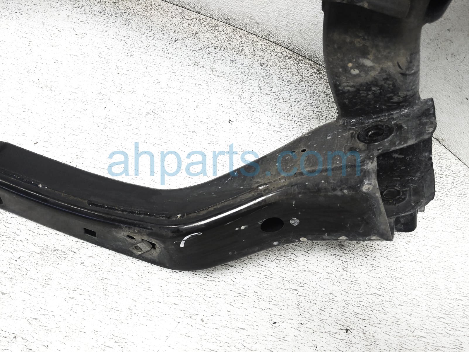 2021 Chrysler 300 Crossmember Front Engine Sub Frame / Cradle ...
