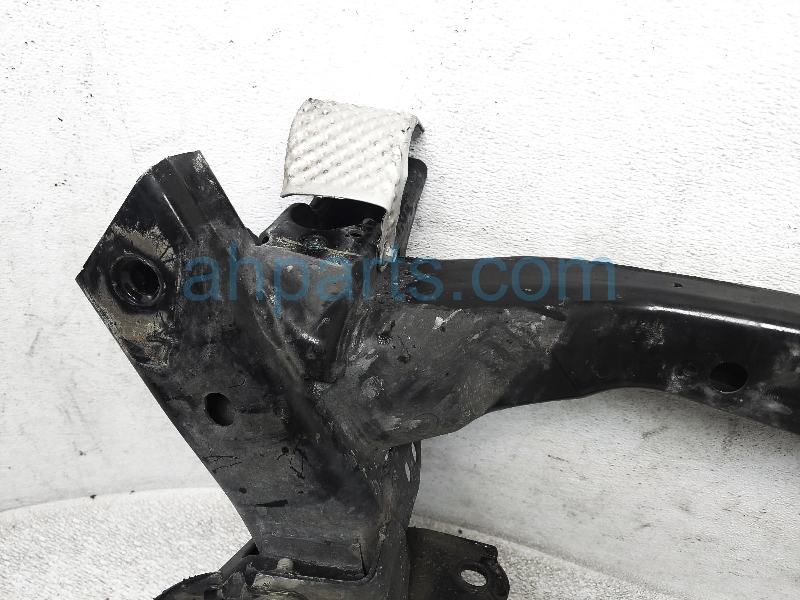 Sold 2021 Chrysler 300 Crossmember Front Engine Sub Frame / Cradle ...