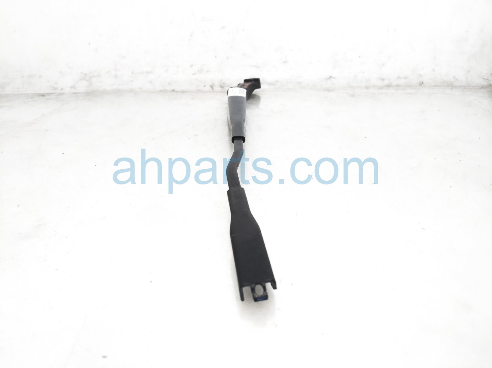 2021 Ford Mustang Driver Windshield Wiper Arm FR3Z-17527-B,
