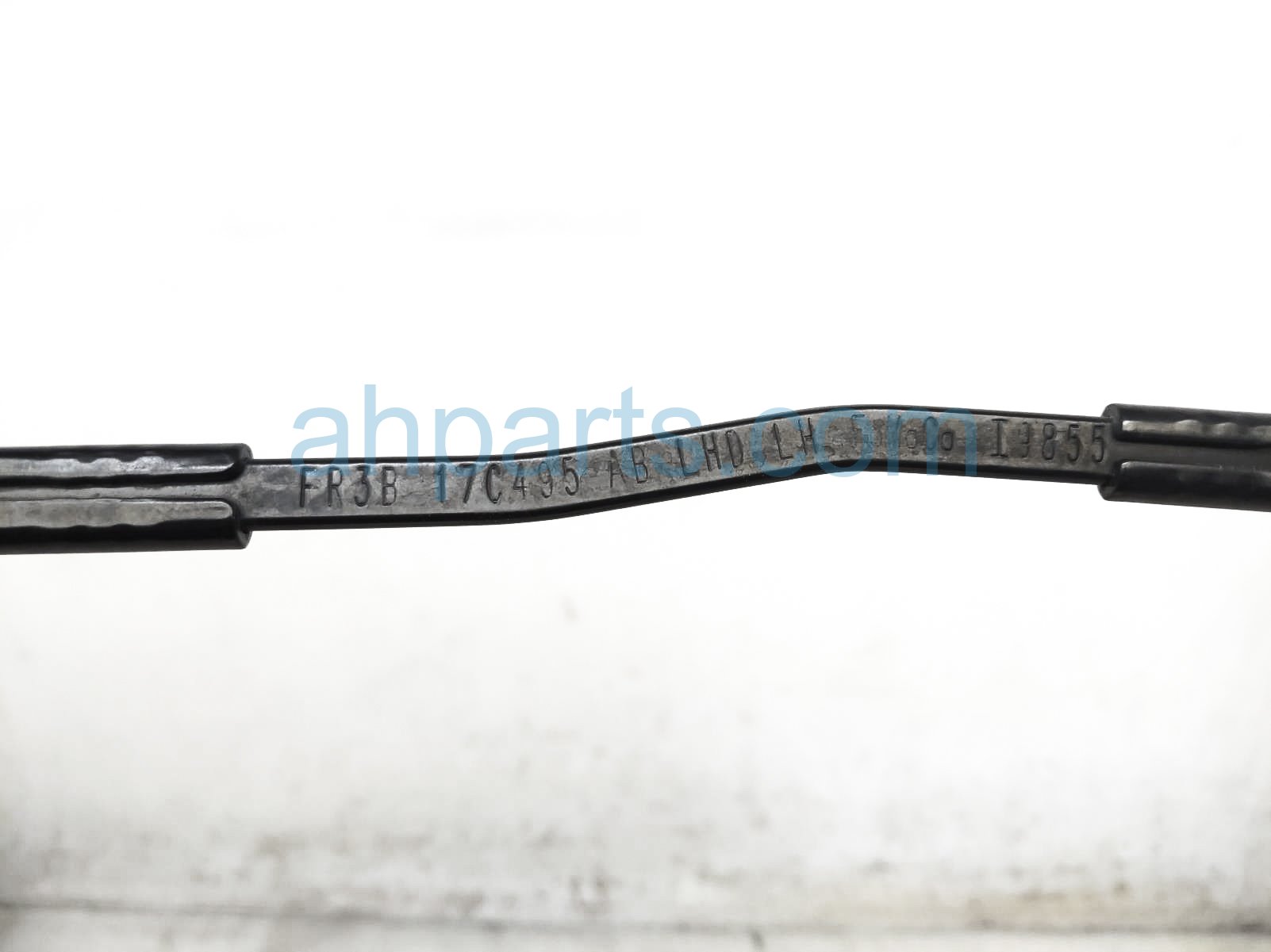 2021 Ford Mustang Driver Windshield Wiper Arm FR3Z-17527-B,