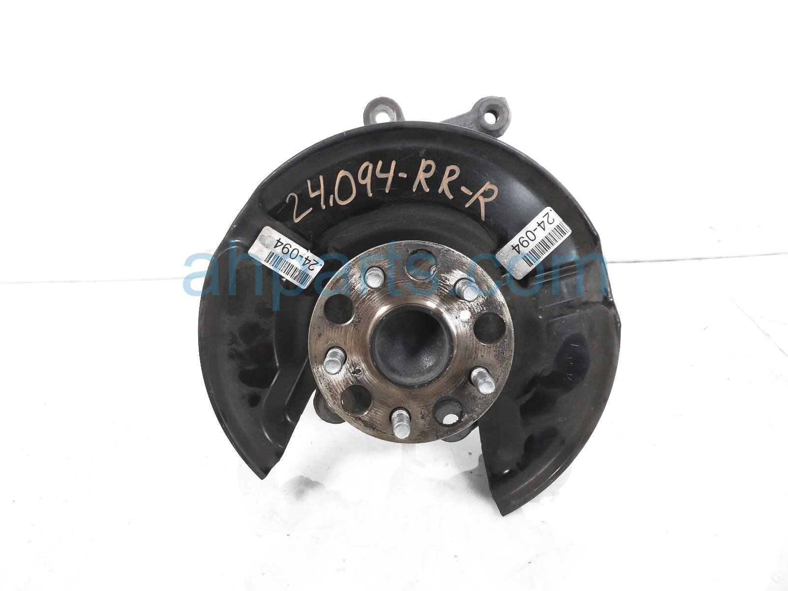 Sold 2021 Toyota Corolla Axle Stub Rear Passenger Spindle Knuckle Hub ...