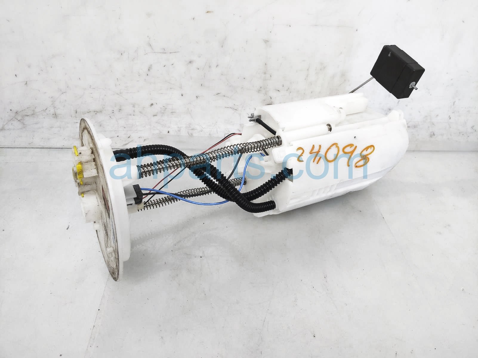 Sold 2019 Toyota 4 Runner Gas / Fuel Pump (tank Mounted) 77020-35151,