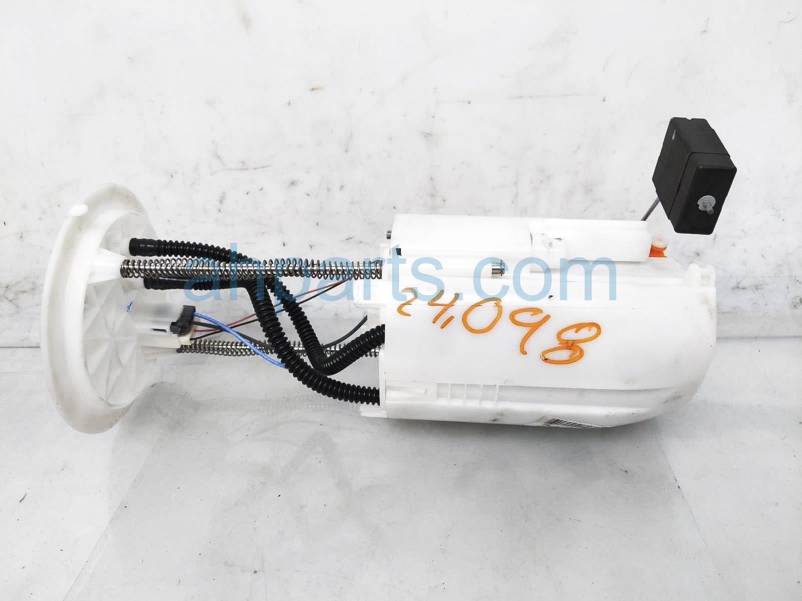 Sold 2019 Toyota 4 Runner Gas / Fuel Pump (tank Mounted) 77020-35151,