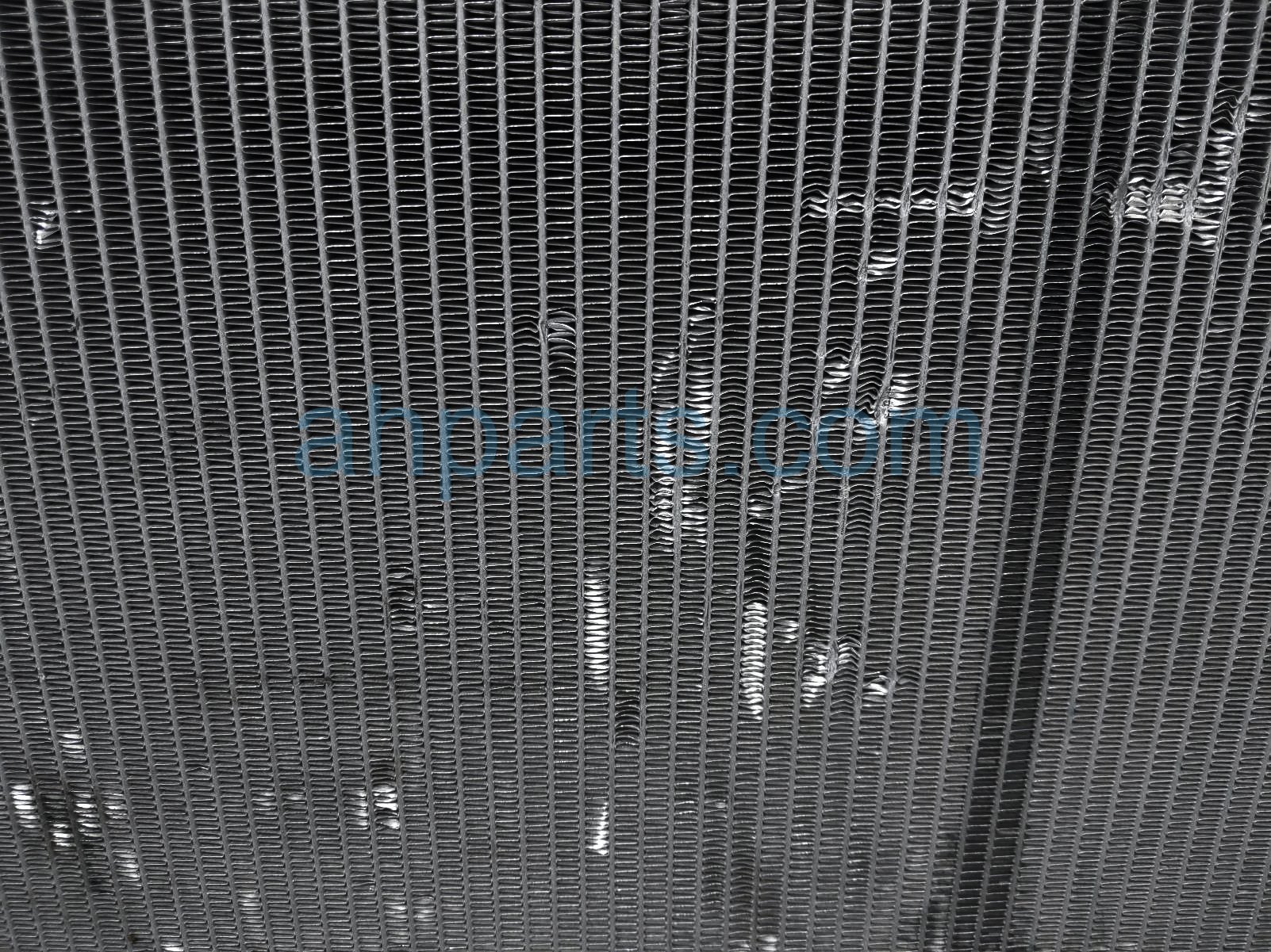 Sold 2023 Honda Pilot Radiator - 3.5l Awd - 10k Miles 19010-6CT-A01,