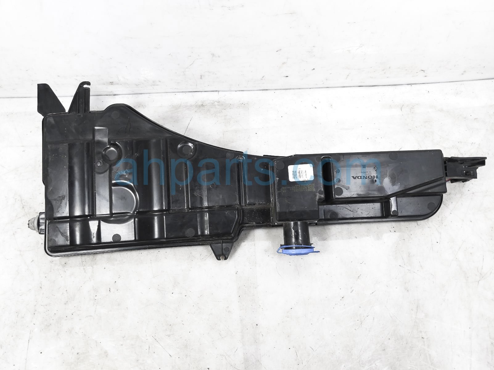 Sold 2023 Honda Pilot Windshield Washer Reservoir Tank 76841-T90-A11,