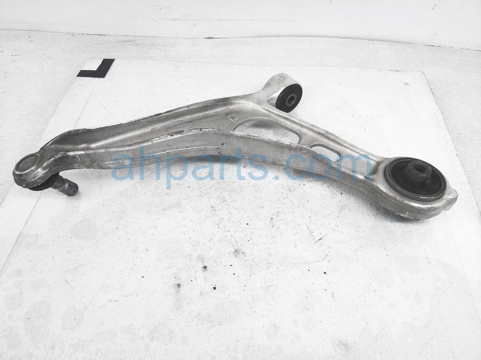 Sold 2021 Nissan Rogue Front Passenger Lower Control Arm 54500-6RA0B,