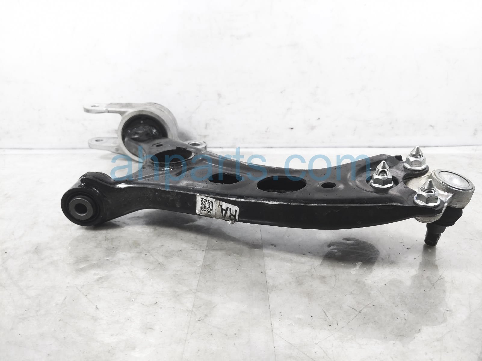 Sold 2024 Honda HR-V Front Passenger Lower Control Arm 51350-3W0-A00,