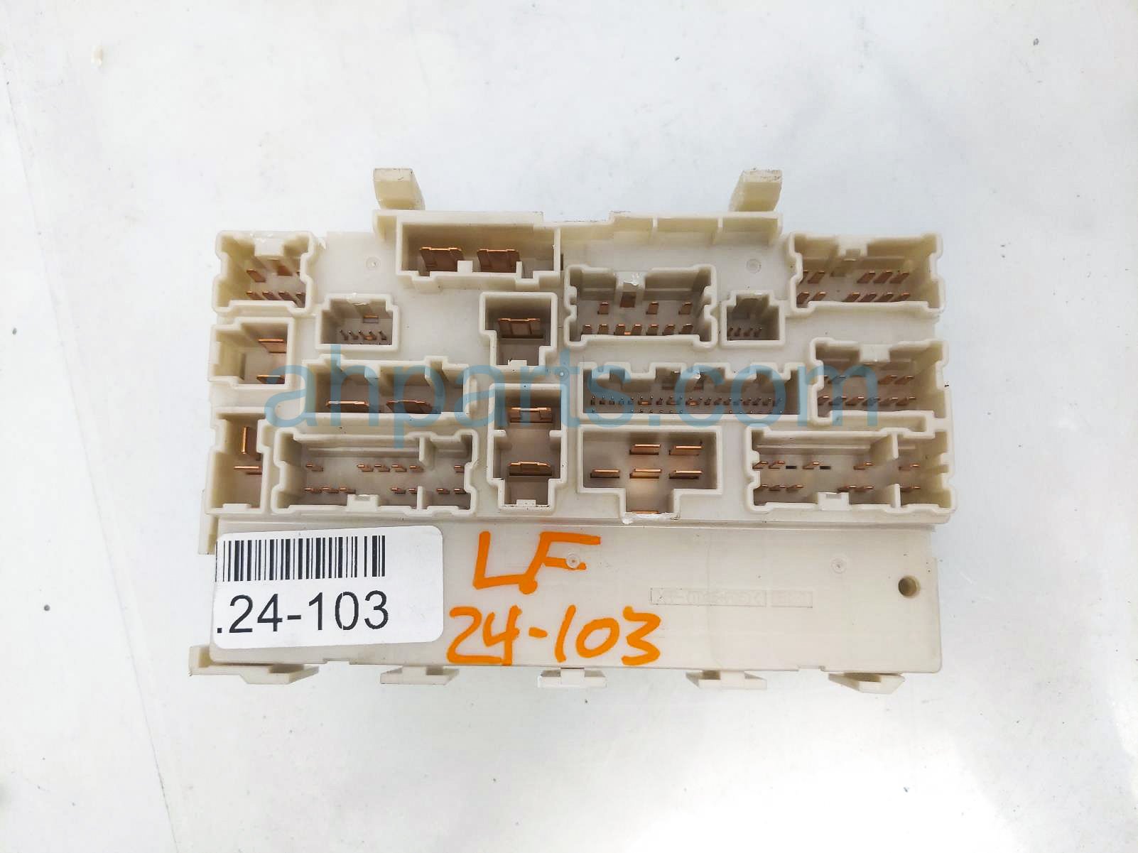 Sold 2021 Nissan Rogue Front Driver Fuse / Junction Box (in Cabin ...