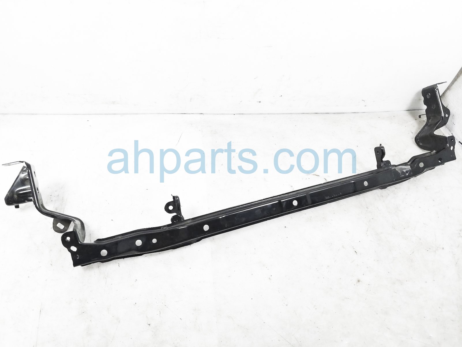 Sold 2023 Honda Pilot Front Bumper Metal Retainer Bracket 71160-T90-A01,
