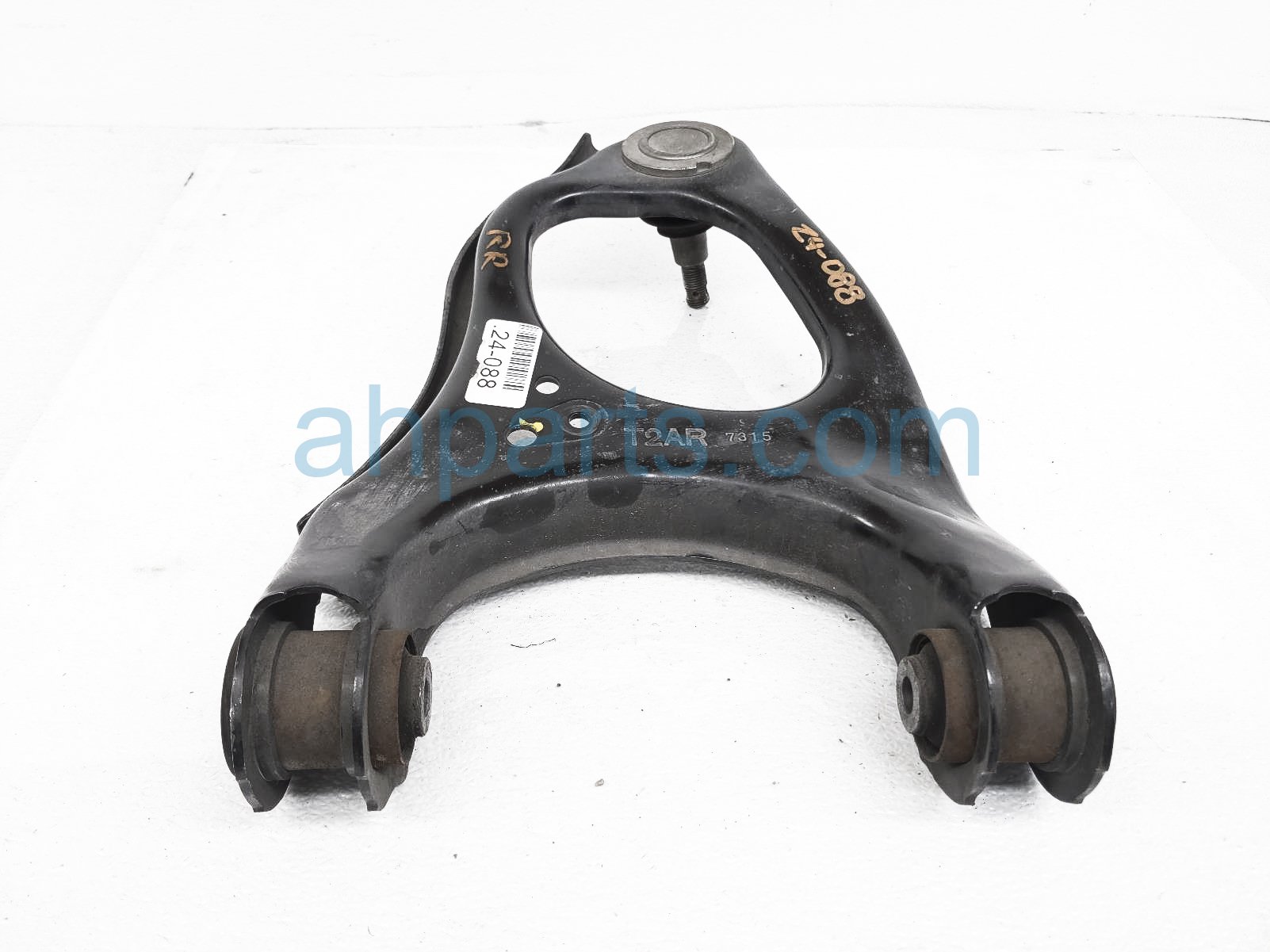 Sold 2017 Honda Accord Rear Passenger Upper Control Arm 52510-T2A-A00,