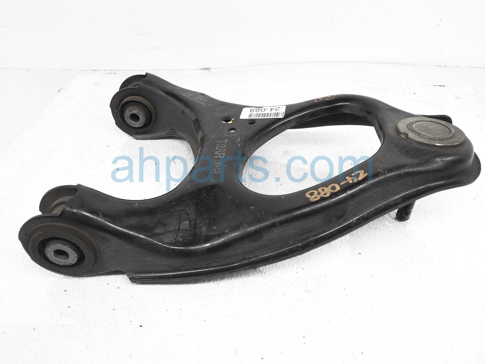 Sold 2017 Honda Accord Rear Passenger Upper Control Arm 52510-T2A-A00,
