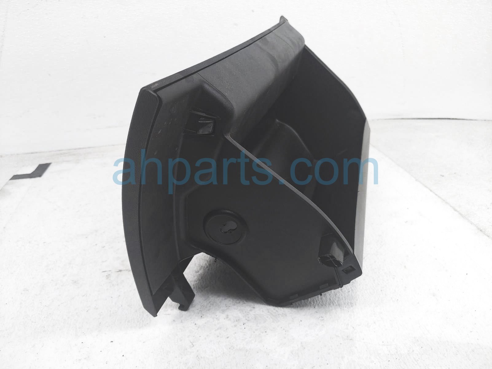 Sold 2021 Chevy Malibu Compartment Passenger Glove Box - Blk - Rs 84342645