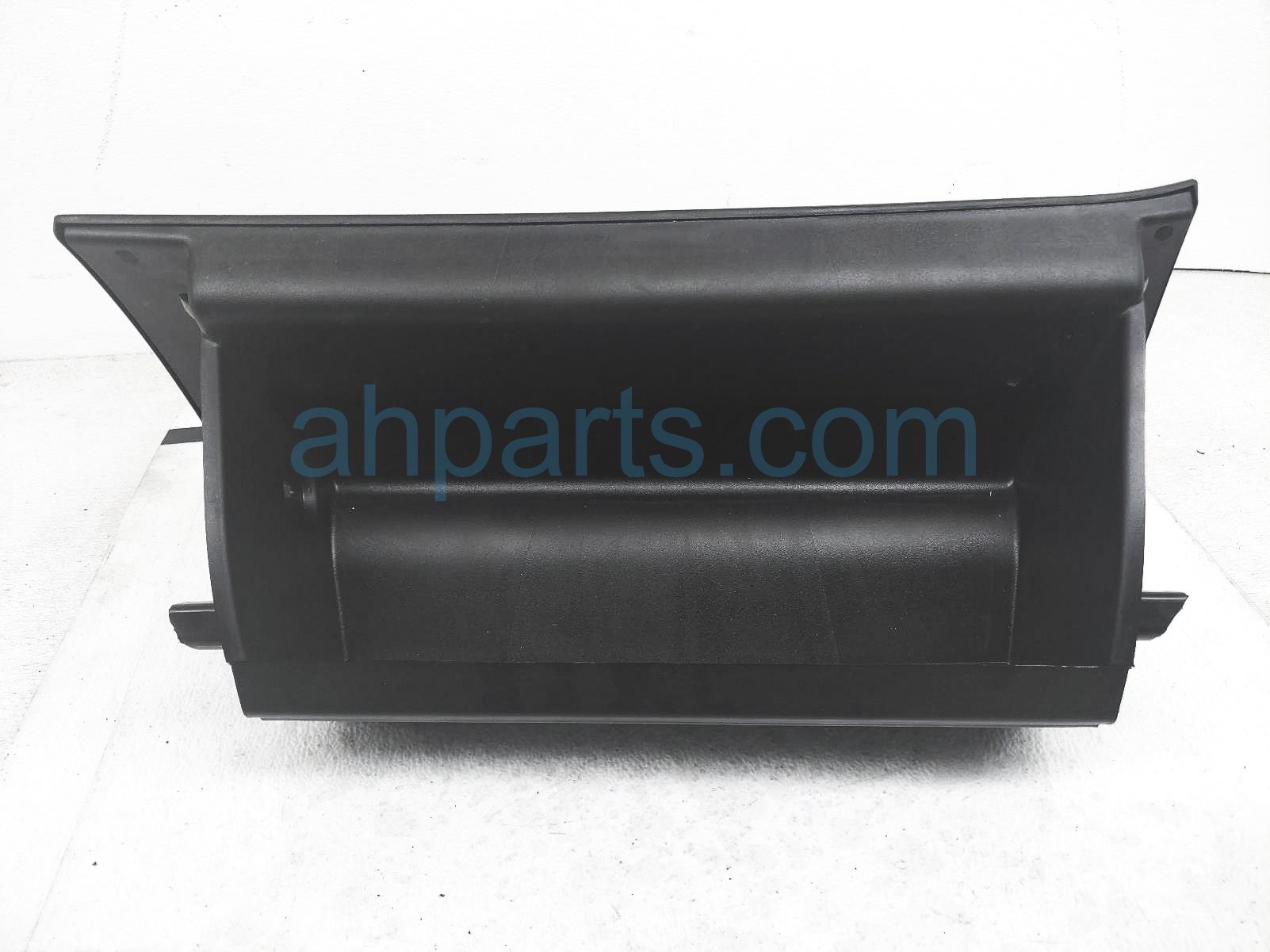 Sold 2021 Chevy Malibu Compartment Passenger Glove Box - Blk - Rs 84342645