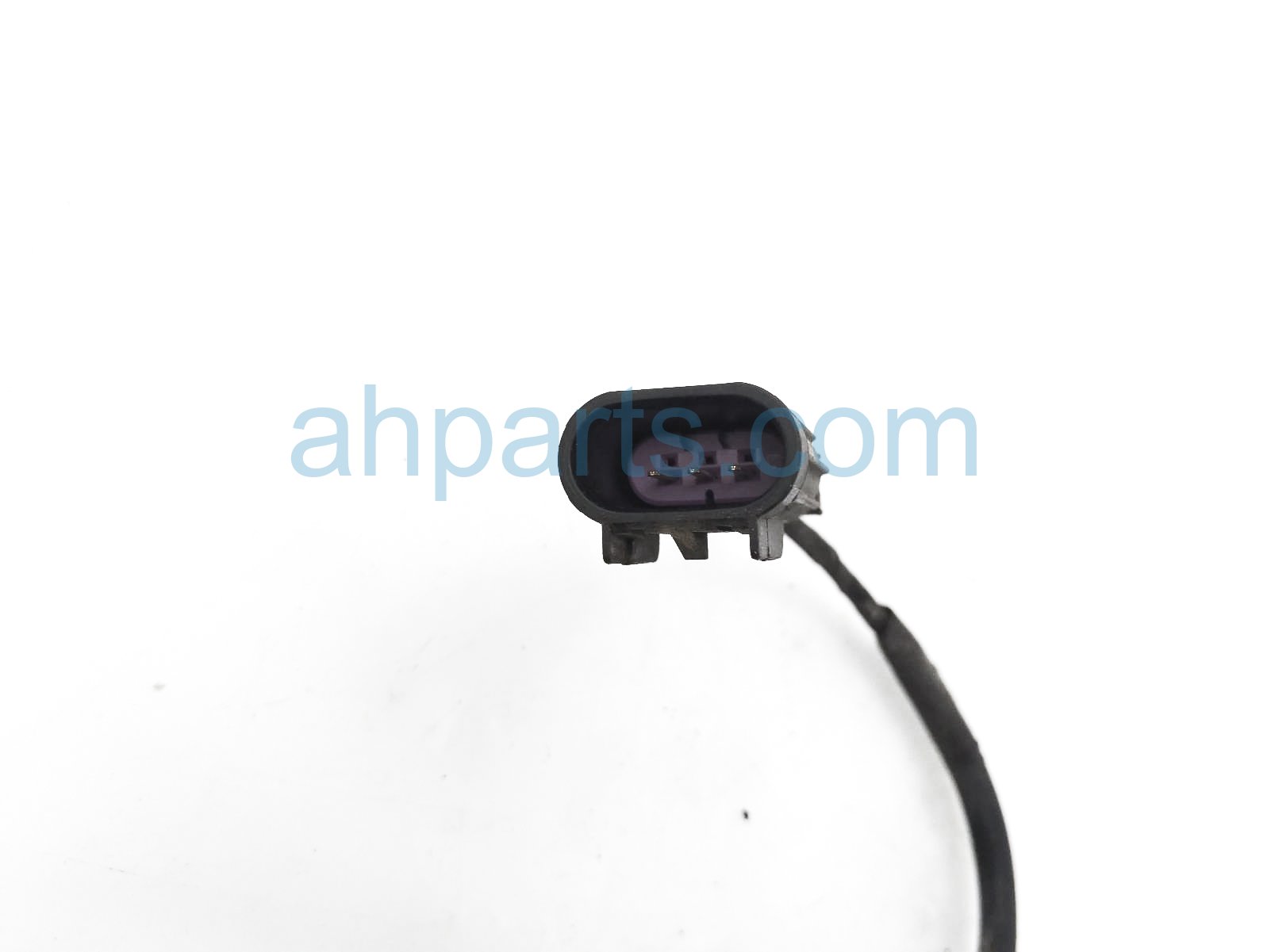 Sold 2017 Chevy Camaro Hood Lock / Latch 84053842