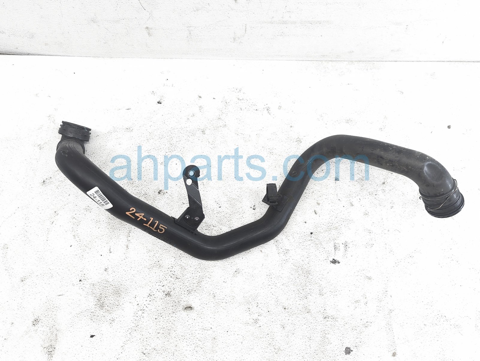 Sold 2021 Chevy Malibu Intercooler Outlet Tube 84843174