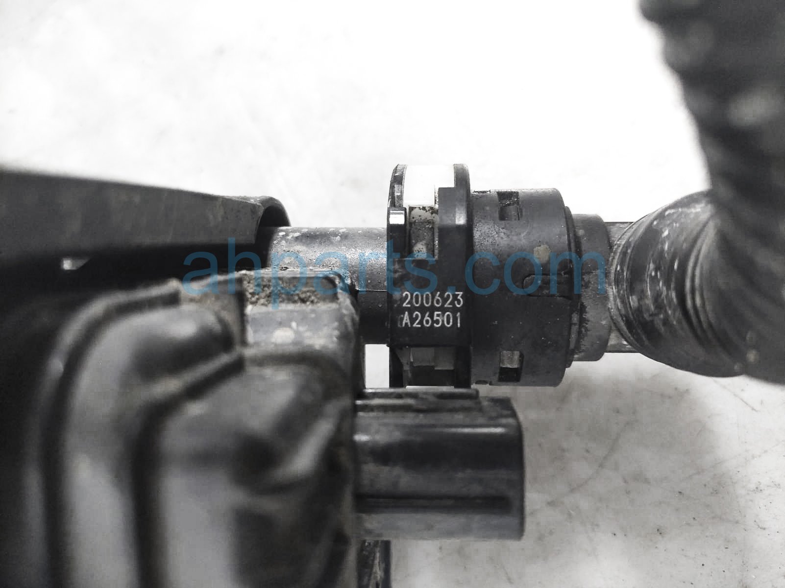Sold 2020 Toyota Camry Fuel Vapor Charcoal Canister Assy 77740-06230,