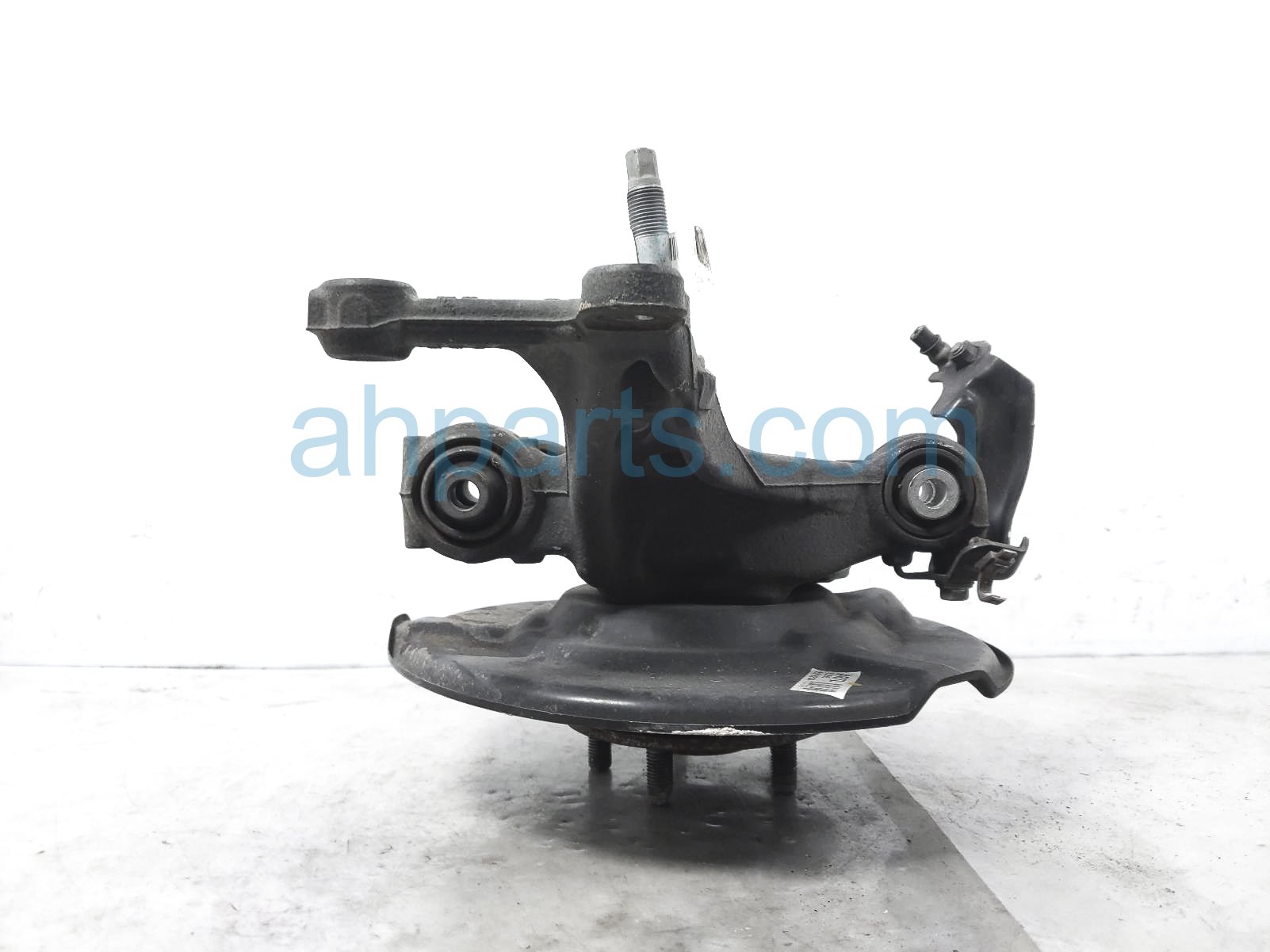 Sold 2021 Toyota Corolla Axle Stub Rear Driver Spindle Knuckle Hub ...