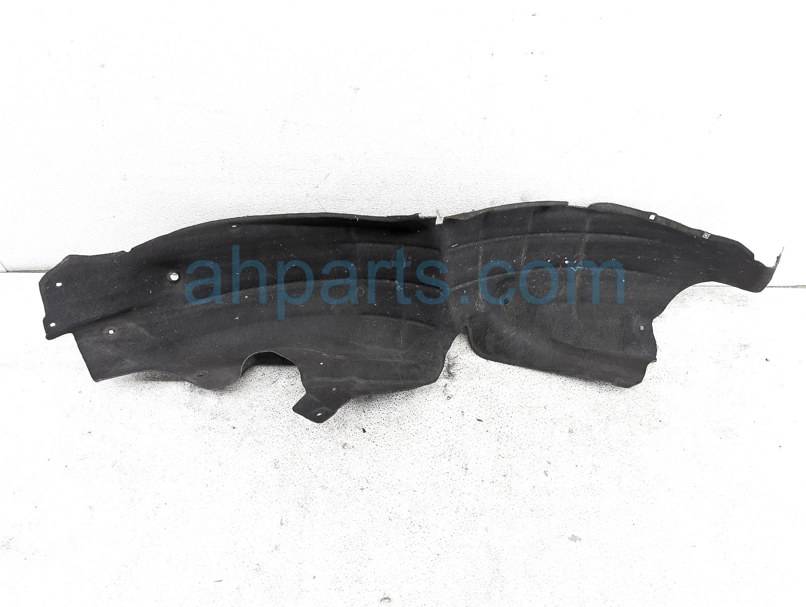 Sold 2018 Honda Civic Rear Driver Inner Fender Liner 74592-TBG-A00,
