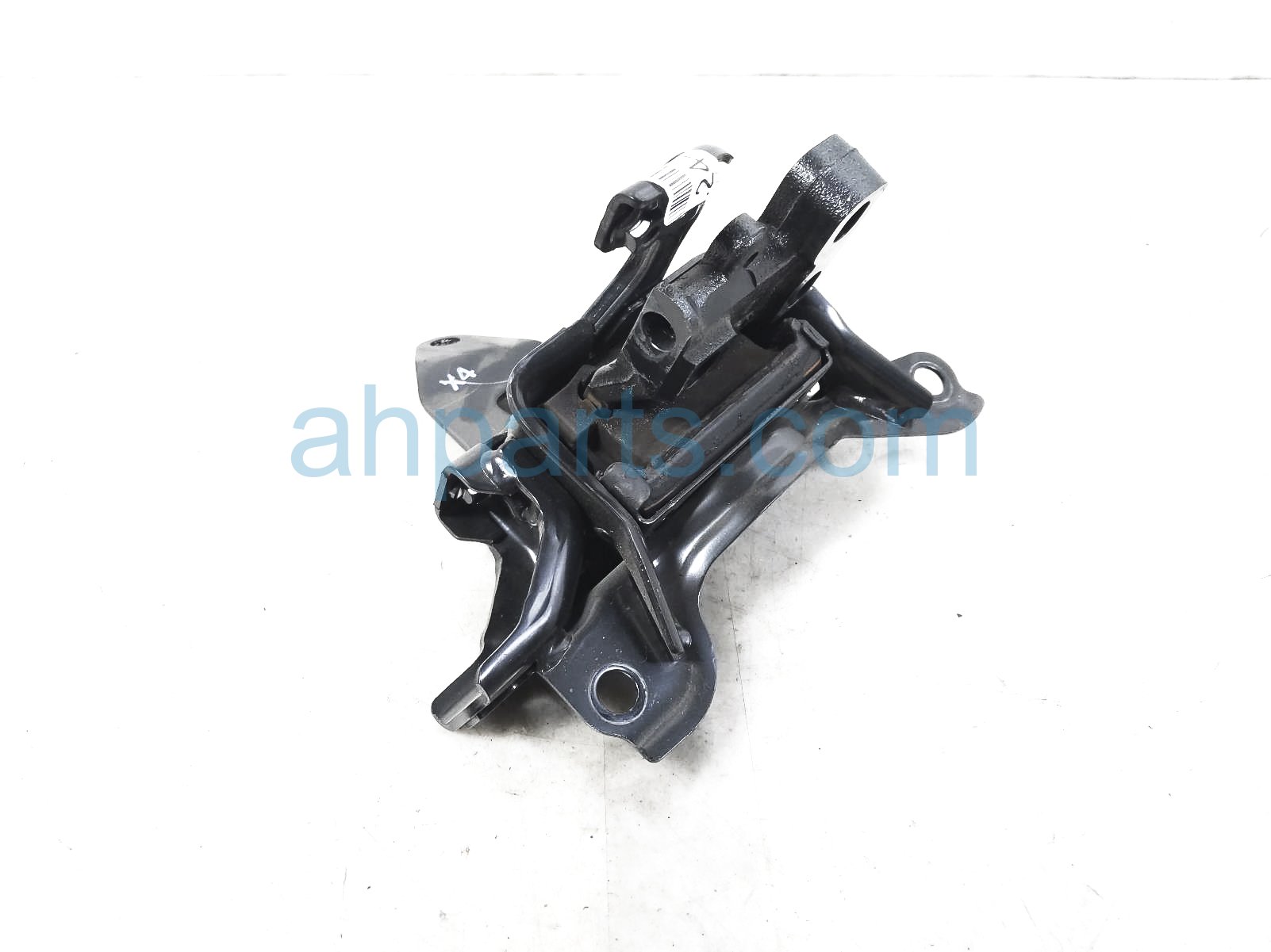 Sold 2021 Toyota Corolla Engine/motor Driver Insulator Engine Mount - 2 ...