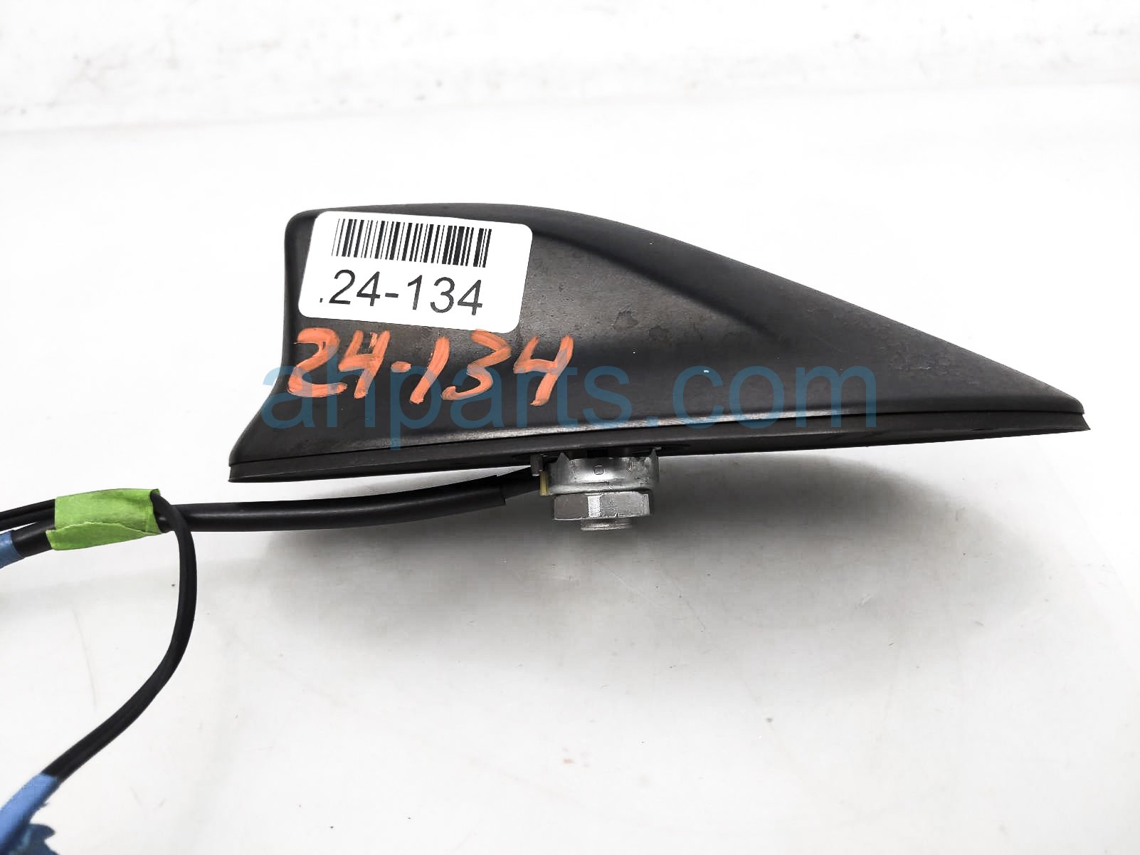 2019 Toyota Tacoma Roof Antenna Assy - Black - Xtra Cab 86300-04080,