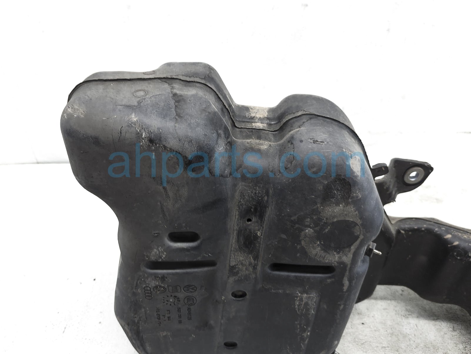 Sold 2019 Volkswagen Golf Gas / Fuel Tank 5Q0-201-055-CN,