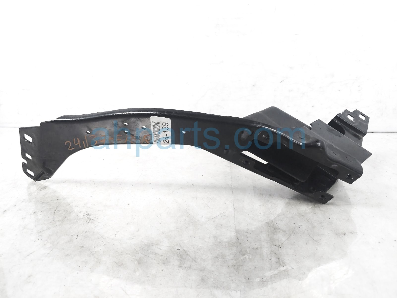 Sold 2018 BMW X1 Front Passenger Lock Support Bracket 51-64-7-426-634,