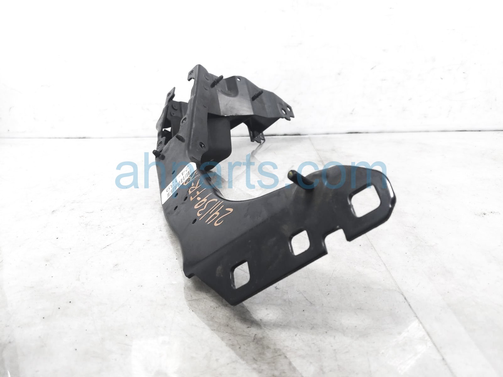 Sold 2018 BMW X1 Front Passenger Lock Support Bracket 51-64-7-426-634,