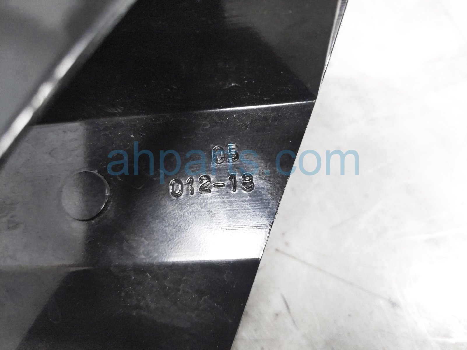 Sold 2018 BMW X1 Front Passenger Lock Support Bracket 51-64-7-426-634,